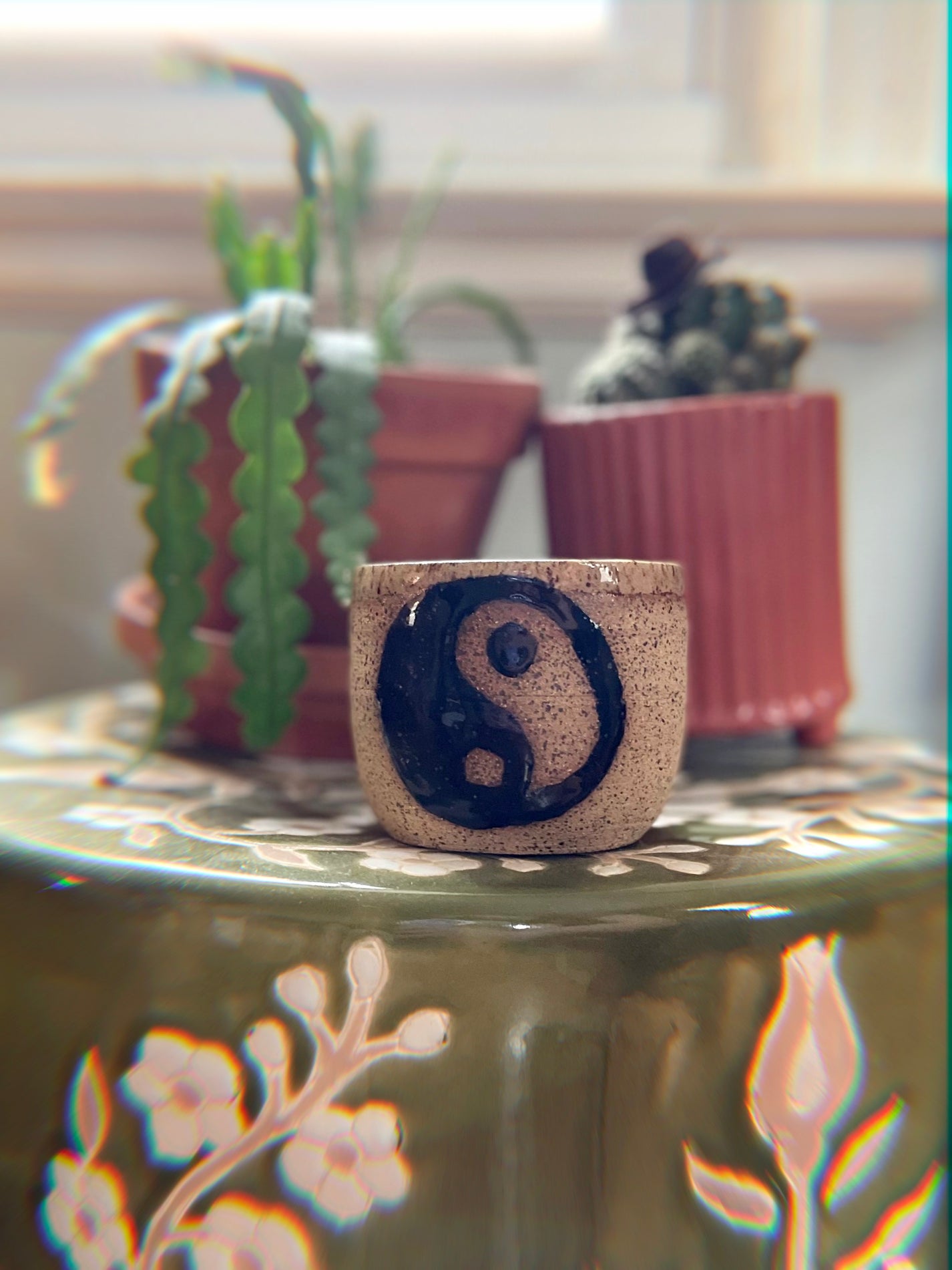 Speckled Yin Yang Cup – Pots and Peaces